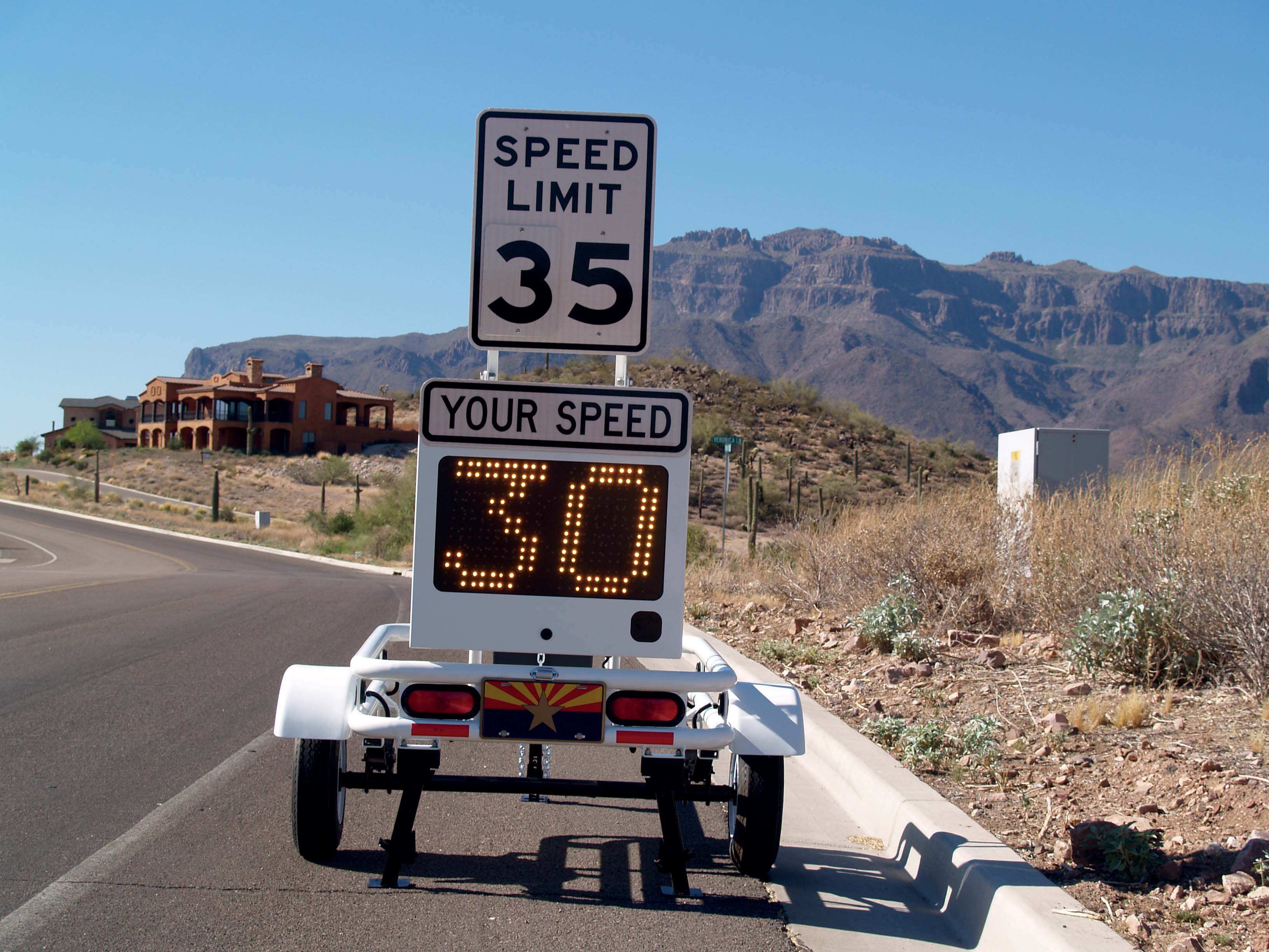 Kustom Signals new radar speed trailer | ITS International
